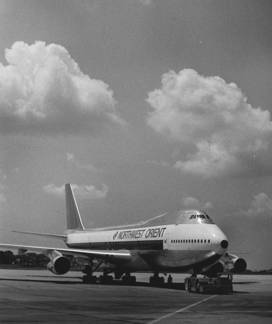 REFLECTIONS Extra – Photo Gallery – 747 Inaugural at Minneapolis/St ...