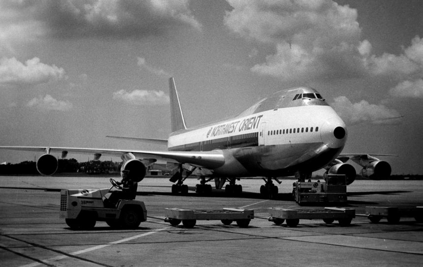 REFLECTIONS Extra – Photo Gallery – 747 Inaugural at Minneapolis/St ...